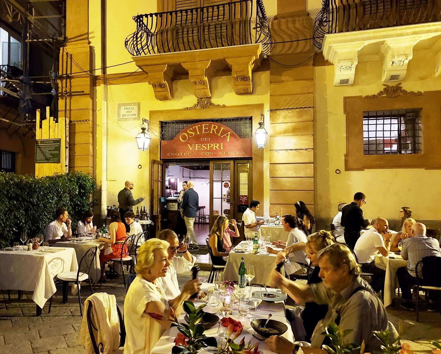 Osteria dei Vespri, un oasis en el bullicio de Palermo - Gastronomoyviajero